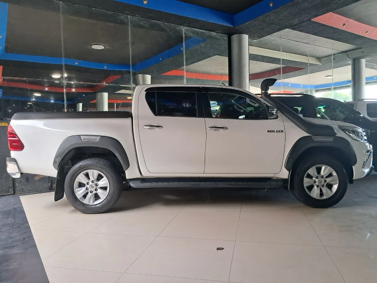 TOYOTA HILUX – Lota Automotive Kenya